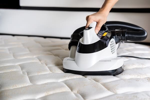 How To Clean Up Dust In Your Home | House Life Today